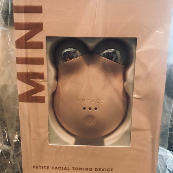 NuFace | Skincare | Nuface Mini Microcurrent With Activators | Poshmark